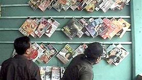 Ratusan Eksemplar Majalah Porno Disita Polisi News Liputan Com