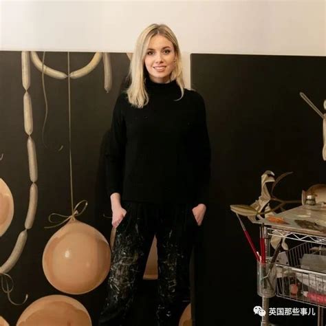 Anna Weyant Artistin