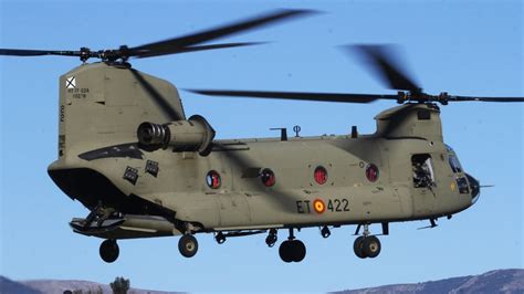 Ya Est En Espa A El Quinto Ch F Chinook Del Ej Rcito De Tierra Noticias Defensa Espa A