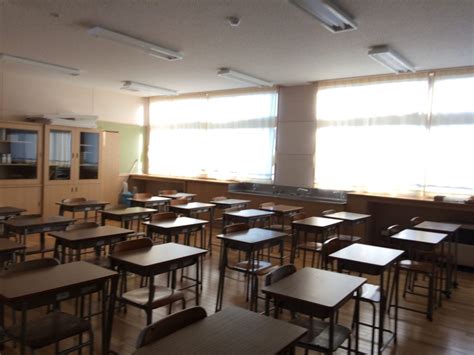 新しい教室 オーダーカーテン専門店 窓辺の楽しさをご提案 カーテン工房 小松装飾