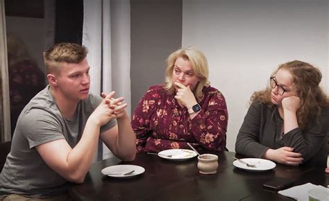 Sister Wives Robyns Daughter Cries Over Sibling Estrangement