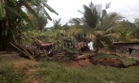 Tebing Sungai Runtuh Ancam Penduduk Utusan Borneo Online