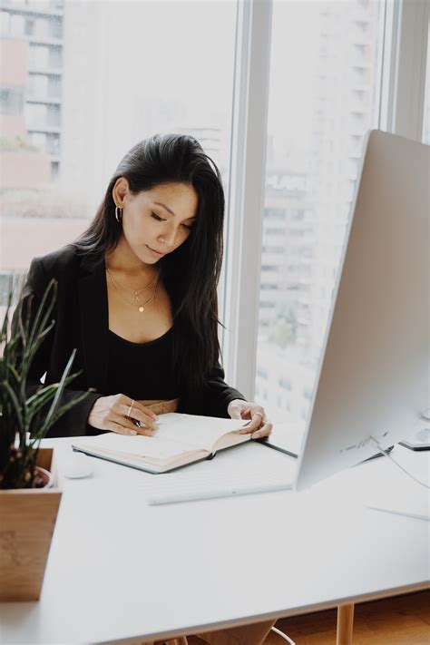 Office Girl Wallpapers Wallpaper Cave
