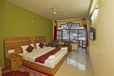 Himanshu Resorts 5 Min Walking From Mall Road 𝗕𝗢𝗢𝗞 Manali Resort