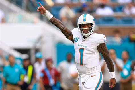 Miami Dolphins Grades Vs New York Jets Wrs Te Come Through In Ot
