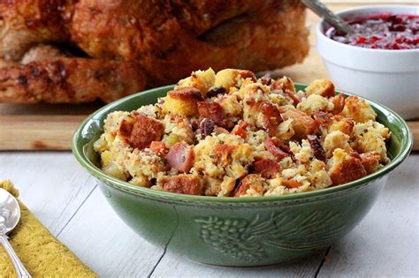 Cornbread Pecan And Bacon Stuffing Anolon Cookware