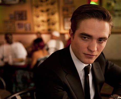 트위그스와 약혼 로버트 패틴슨 결혼까지 원해 ‘안정 행복 헉스