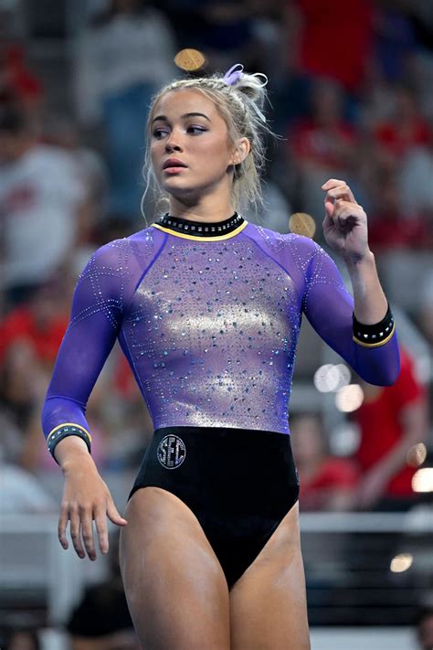 Photo Flashback Former Lsu Gymnast And Influencer Superstar Livvy Dunne