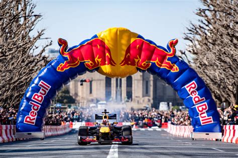 Monopostul Red Bull De Formula 1 Show Run La București Autocritica