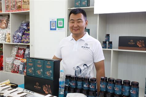 ЖИЖИГ ДУНД ҮЙЛДВЭР ЭРХЛЭГЧДИЙН ХАМТАРСАН ҮЗЭСГЭЛЭН ХУДАЛДАА БОЛЖ БАЙНА