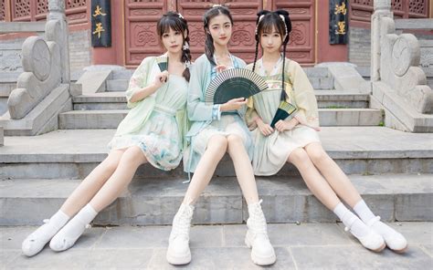这个视频要是火了 我们就结拜 扇影录【南下×璃狸×nana】 小份夹心呐呐酱w 小份夹心呐呐酱w 哔哩哔哩视频