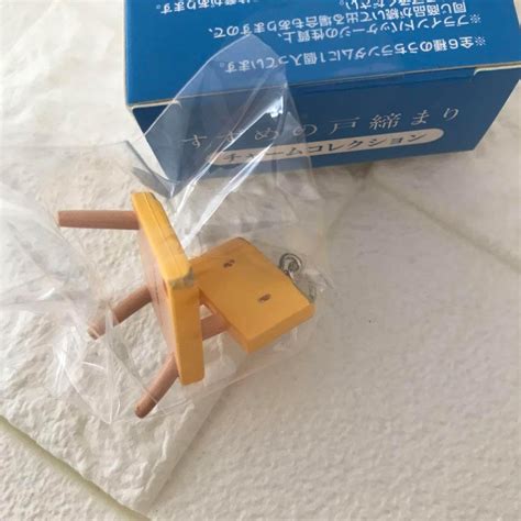Jp すずめの戸締まり グッズ チャーム コレクション すずめの椅子 新 1個 Y おもちゃ
