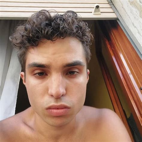𝔑𝔦𝔠𝔠𝔬𝔩𝔬́ Nicco530 • Threads Say More