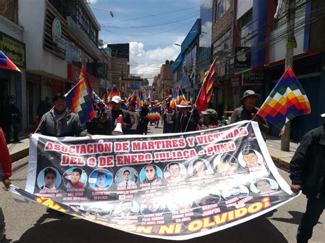 Juliaca Docentes Del Sutep E Integrantes De La Asociación Del 9 De