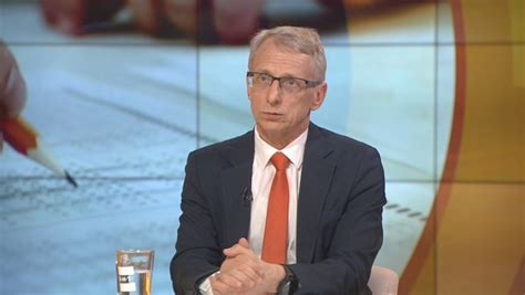 Денков Има много кандидати за учители заплатите са мотивиращи