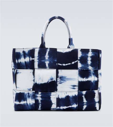 블루 Acro 라지 타이다이 토트 백 Bottega Veneta Mytheresa