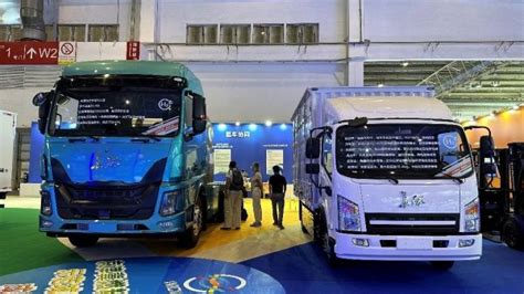 续航1000km 储氢80kg 长征汽车氢能轻重卡亮相世界智能网联大会 全球氢能网