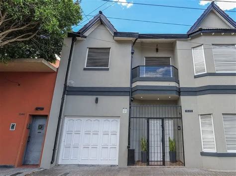 Casa Venta 4 Ambientes 14 Años 1 Cochera 222m2 Ozanam 1000 Moron