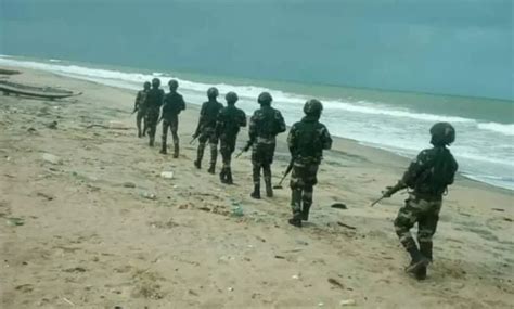 La Gambie Et Le Sénégal Emmènent Larmée Sur Les Plages Pour Arrêter