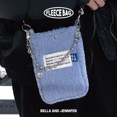 벨라앤제니퍼 양털 플리스 미니 크로스백 6colors 유니크 키치 퍼 가방 체인 스트랩 소지품 파우치 위시버킷