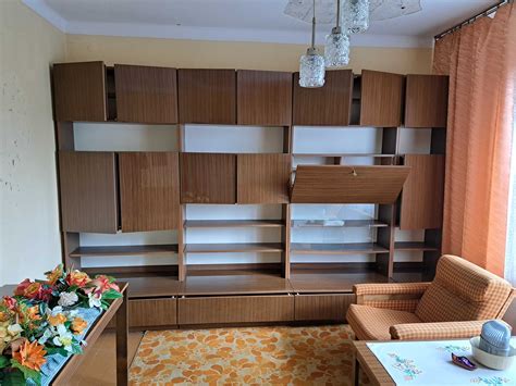 Meblościanka z witryną i barkiem oraz szafą Jaworzno OLX pl