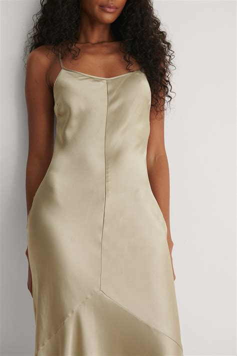 Recyled Satin Flowy Slip Dress Green Na