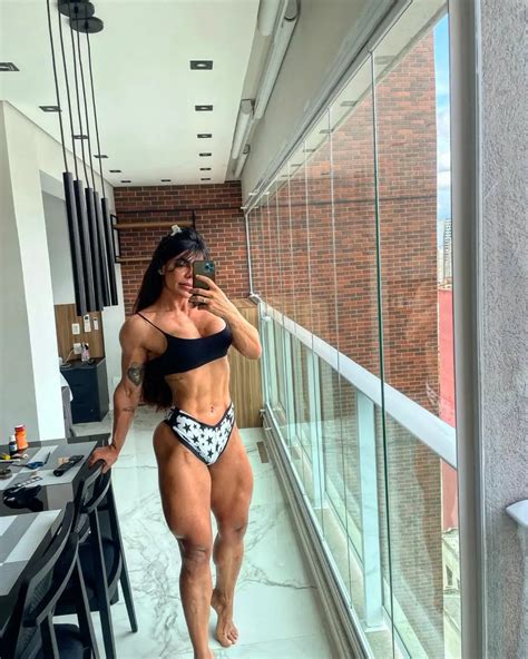 See ‘miss Bumbum Suzy Cortez Incredible Body Transformation Photos