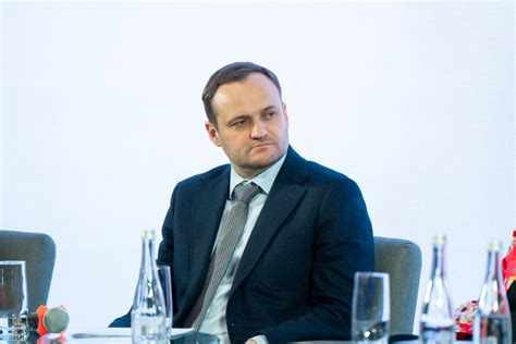 The Secret To The Success Of Decentralization Is In Community Leaders