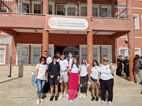 Ученик от Професионалната гимназия по икономика и мениджмънт в Пазарджик победи в турнир по