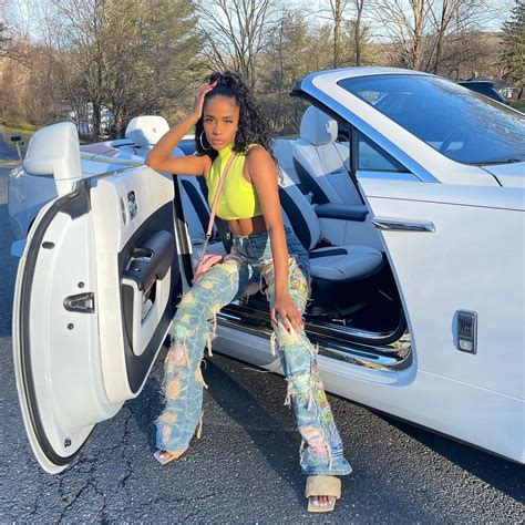 Toni Ann Singh Turn Heads With These New Pictures See Photos Yardhype
