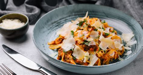 Slow Cooker Shredded Beef Ragu Pasta 35 Mins Slow Cook Time Recipe