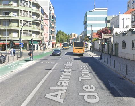 Dúvida Sobre Cedência De Passagem Café Central Fórum Da Mubi