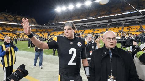 Report Ex Steelers Backup Qb Mason Rudolph Signs One Year Deal With