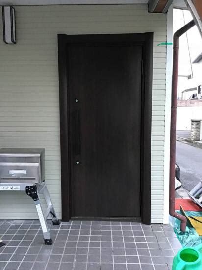 玄関に庇とりつけました。｜茂木トーヨー住器 宇都宮｜宇都宮市｜窓・玄関ドア・エクステリアリフォームのプロショップ