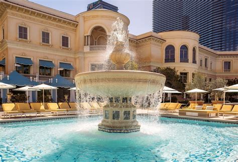 Bellagio Hotel The Hotel Of Luxury And Distinction In Las Vegas🧀
