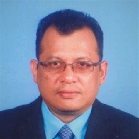Dr Shahrul Amir Abdul Rahim Corporate Communications Swm
