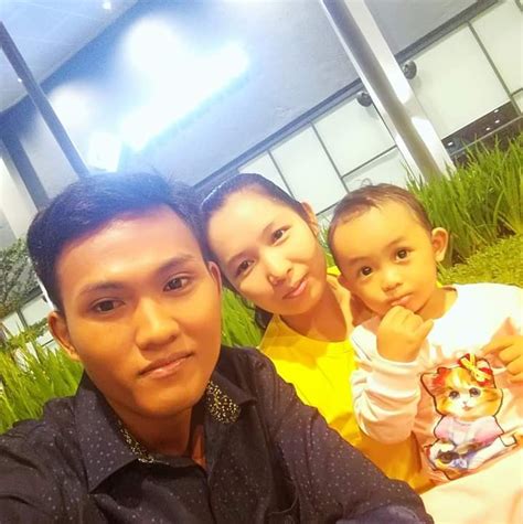 🌳📚 ក្នុងនាមជាគណៈគ្រប់គ្រង នៃ វិទ្យាល័យ ហ៊ុន សែន ចារថ្មី