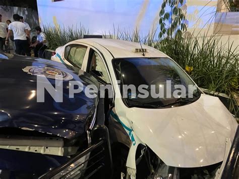 Patrulla Se Pasa Un Alto Y Colisiona Contra Taxi En Playa