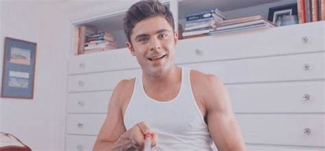 Pin By Sum1sxtc On Zac Efron Zac Efron Zac Troy Bolton