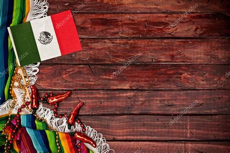 Imágenes Mexicanas Fondo Bandera Mexicana Sobre Fondo De Madera