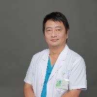 夏天睡醒嗓子干疼吞咽难受