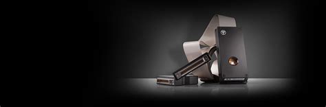 Utilizing Deformable Mirrors For Precision Wavefront Correction