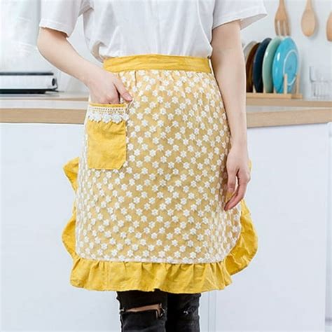 Vintage Ruffle Half Apron