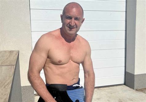 ГОРЕЩ АНАЛИЗ защо Радев няма да излезе на политическата сцена Информационна агенция ПИК