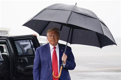 Donald Trump Der Ex Us Präsident Ist Eine Warnung Für Alle Demokraten