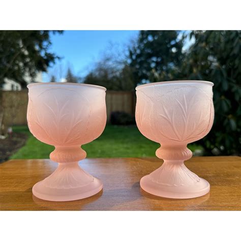 Vintage Frosted Pink Tiara Exclusive Glass 6 Oz Goblets Etched Pebble