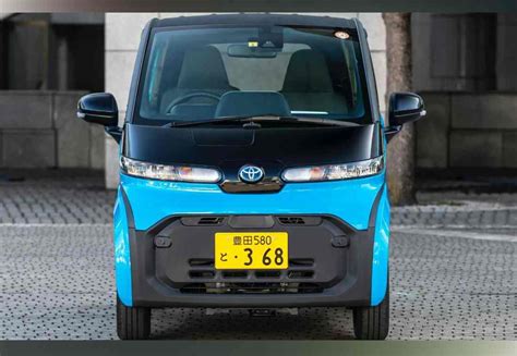 Toyota Cpod Tres En Uno Pequeño Práctico Y Eléctrico Con Dos Asientos