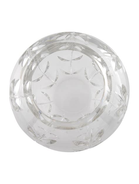 Tiffany And Co Floral Vine Round Crystal Vase Clear Decorative Accents