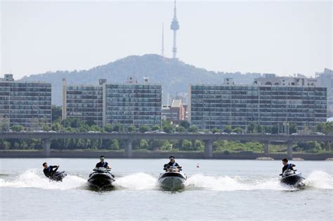 쾌속질주 제트스키 파이낸셜뉴스