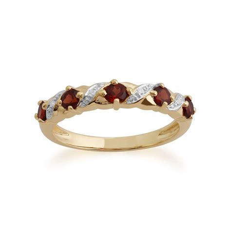 January Birthstone Garnet A Gem Of Passion Protection And Power